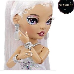 L.O.L. Surprise! | Toys | Rainbow High Roxie Grand Rainbow High Holiday ...